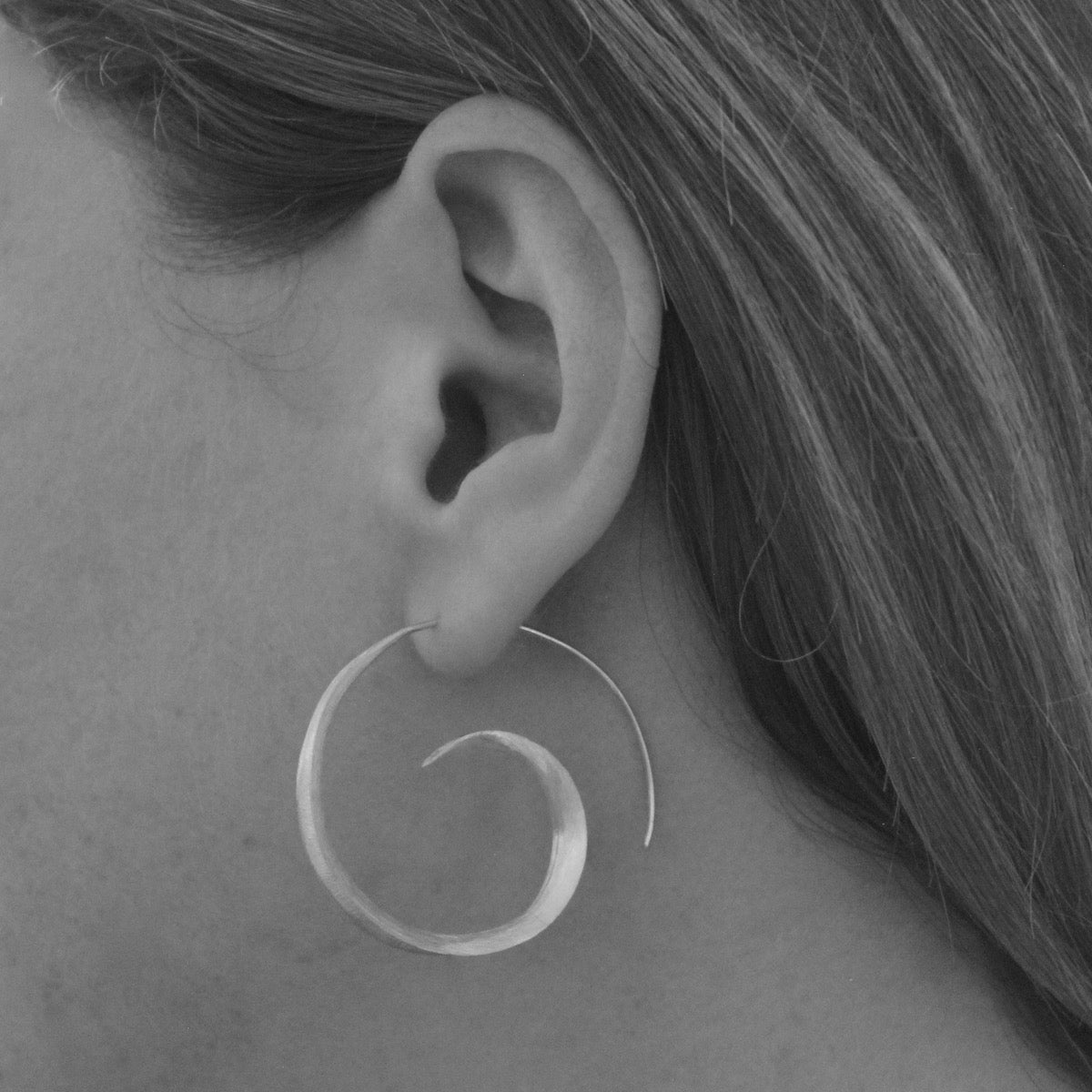 Silver Swirl Hoop Earrings – Beyond Biasa